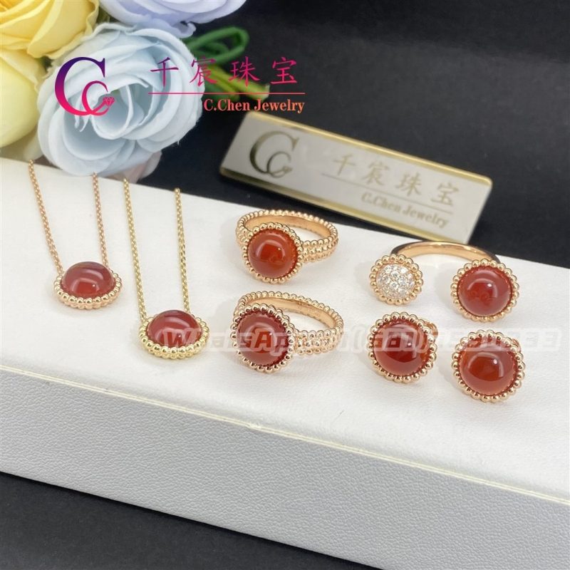 Van Cleef & Arpels Perlée Couleurs Between the Finger Ring Carnelian ...