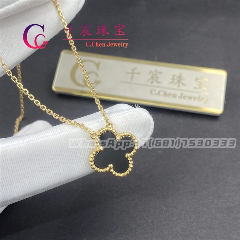 Van Cleef & Arpels Vintage Alhambra Pendant Onyx VCARA45800 – C Chen ...