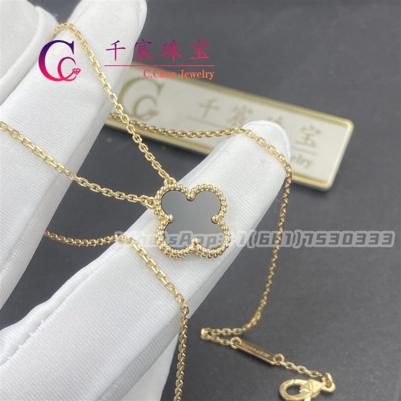 Van Cleef & Arpels Vintage Alhambra Pendant Onyx VCARA45800 – C Chen ...